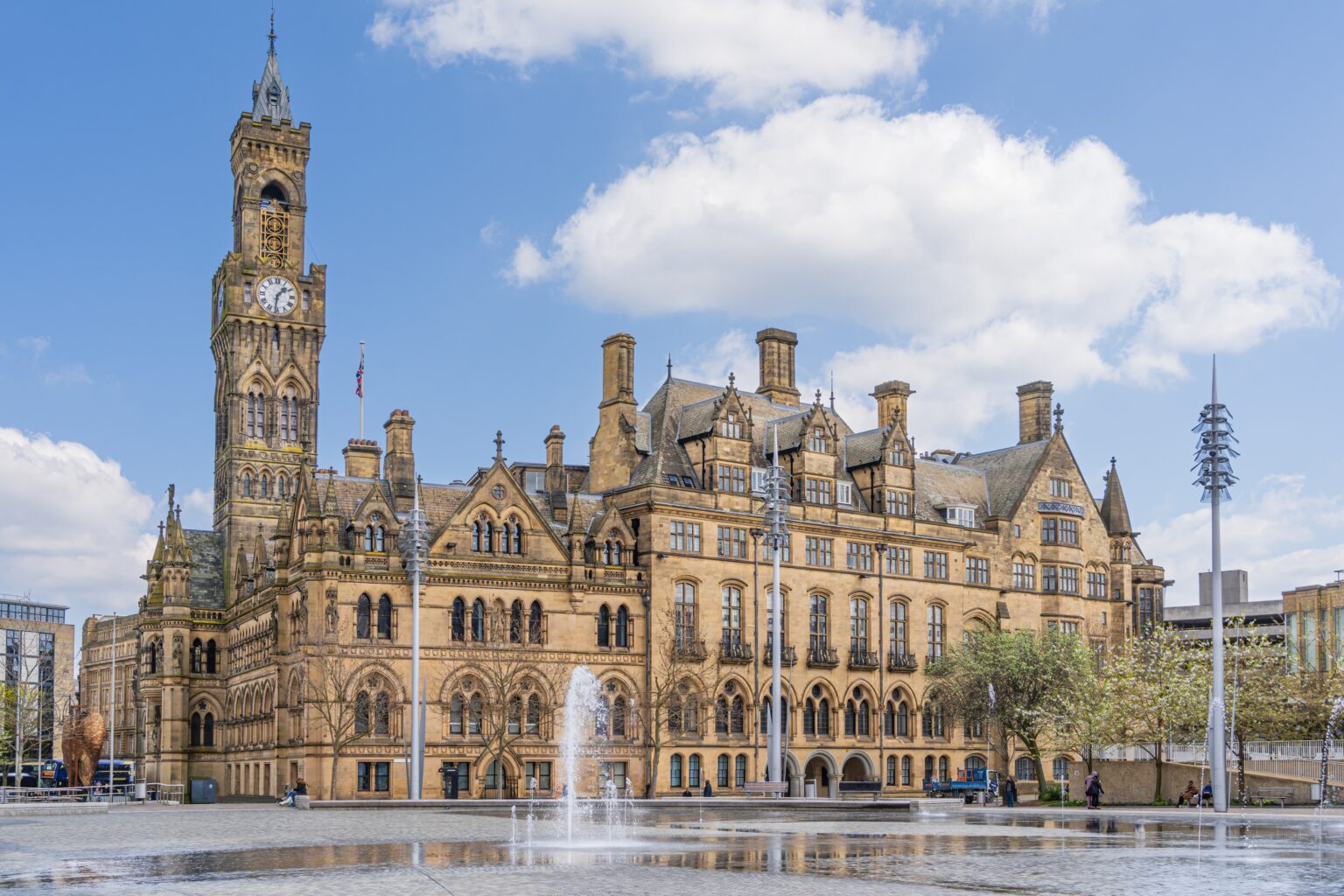 BRADFORD: A THRIVING HUB FOR COMMERCIAL PROPERTY DEVELOPMENT - Bradley Hall