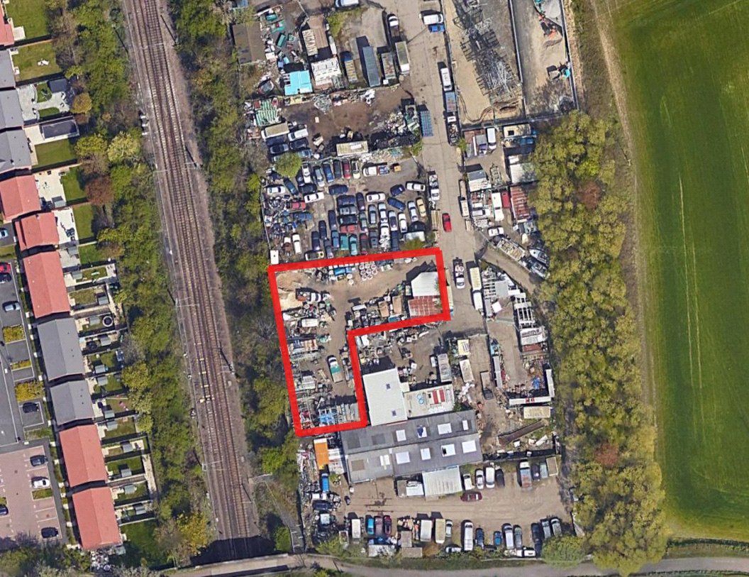 Trembles Yard, Whitley Road