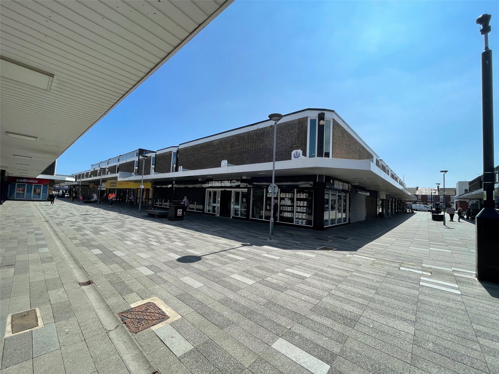 St James Mall, Mountbatten Shopping Centre
